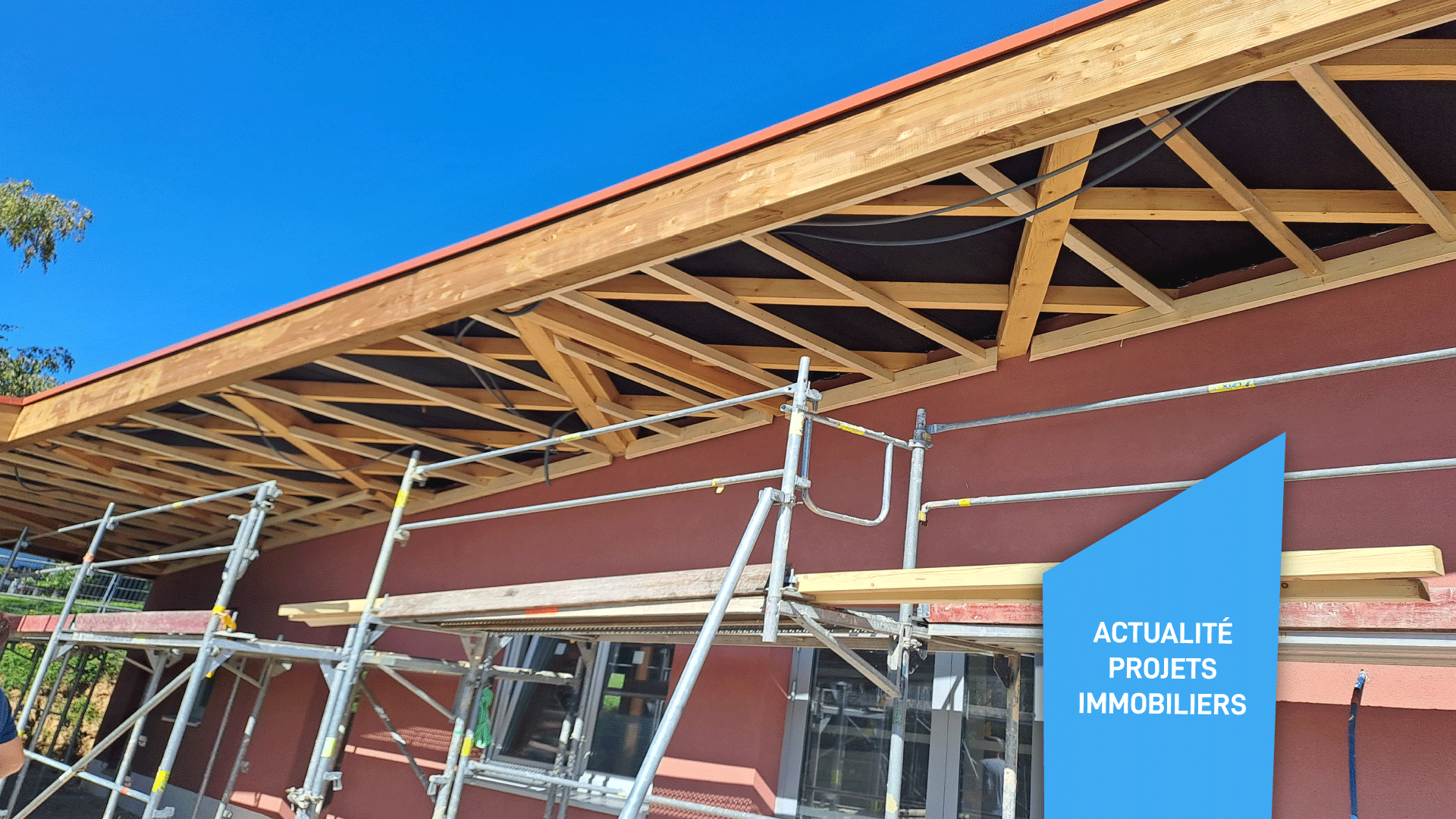 Les bâtiments prennent forme ! 😁🧱 - Arsea